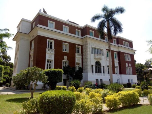 Six Public Libraries in Cairo Where You Can Study, Read, or Just Relax ...