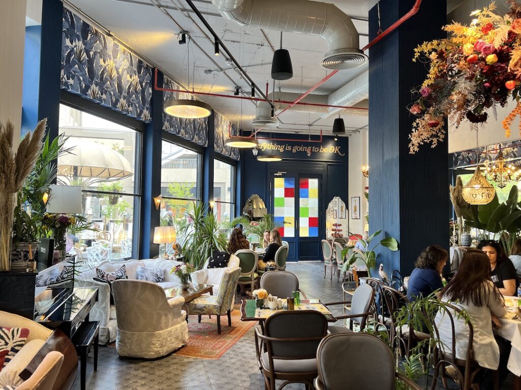 Granita: Contemporary Art Deco Cafe Sets Up Shop in Arkan Plaza – Cairo ...