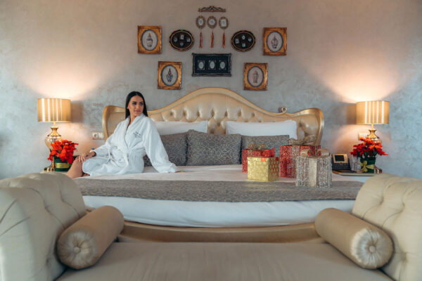Experience Glittering Celebrations at an Iconic Destination this ...