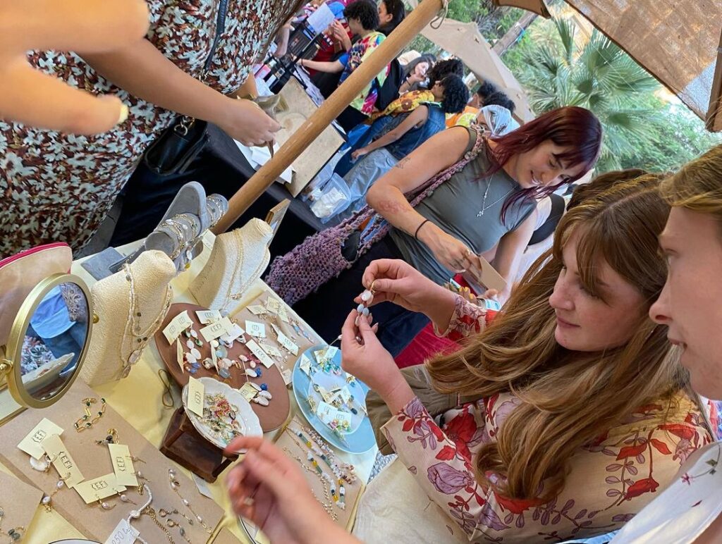 Local Markets and Bazaars in Cairo: Clothes, Accessories, Makeup, and ...