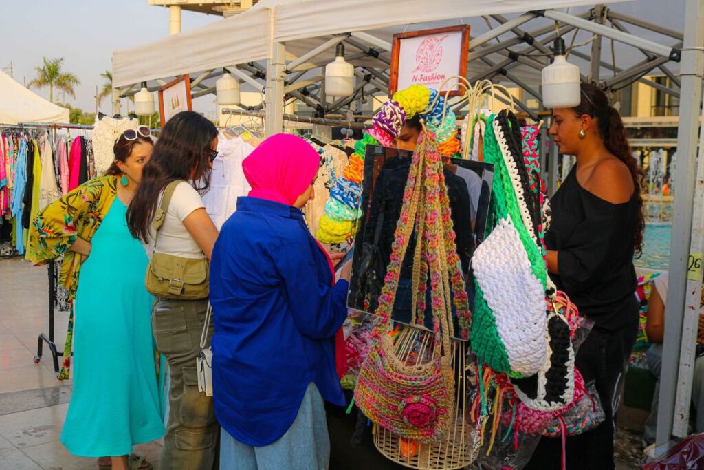 Local Markets and Bazaars in Cairo: Clothes, Accessories, Makeup, and ...