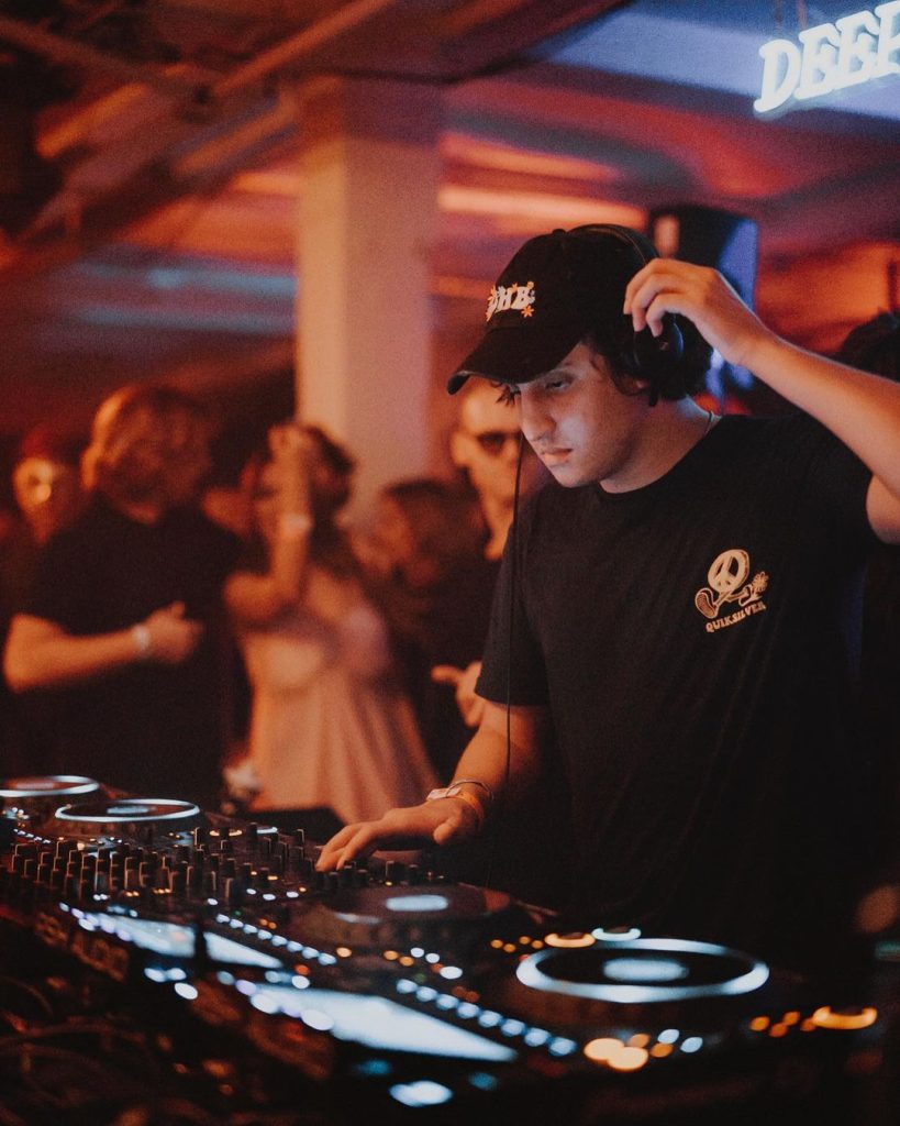 Weekend Guide: Ramy Sabry, DHB, Art Cairo, Ramzy Yassa, Saliah, Hwa Fi ...