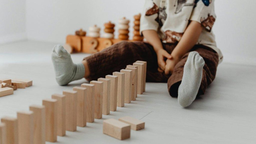 Exploring Beige Parenting: The Minimalist Approach to Raising Kids in ...